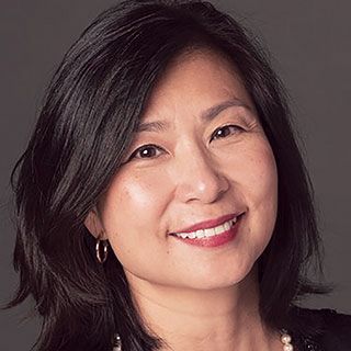 2021 Top 25 Women Leaders Angela Hwang | Modern Healthcare