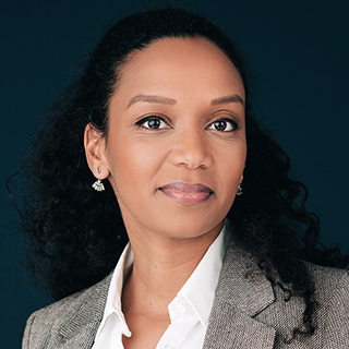 2021 Top 25 Emerging Leaders Dr. Iman Abuzeid | Modern Healthcare