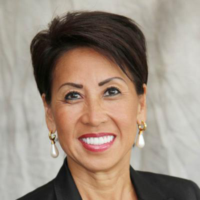 Fawn Lopez Receives First Gertrude Crain Award | Modern Healthcare