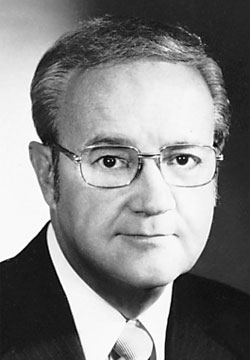 Health Care Hall of Fame Inductees Richard Stull | Modern Healthcare