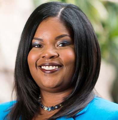 2018 Top 25 Minority Executives in Healthcare Tracy Carter | Modern ...