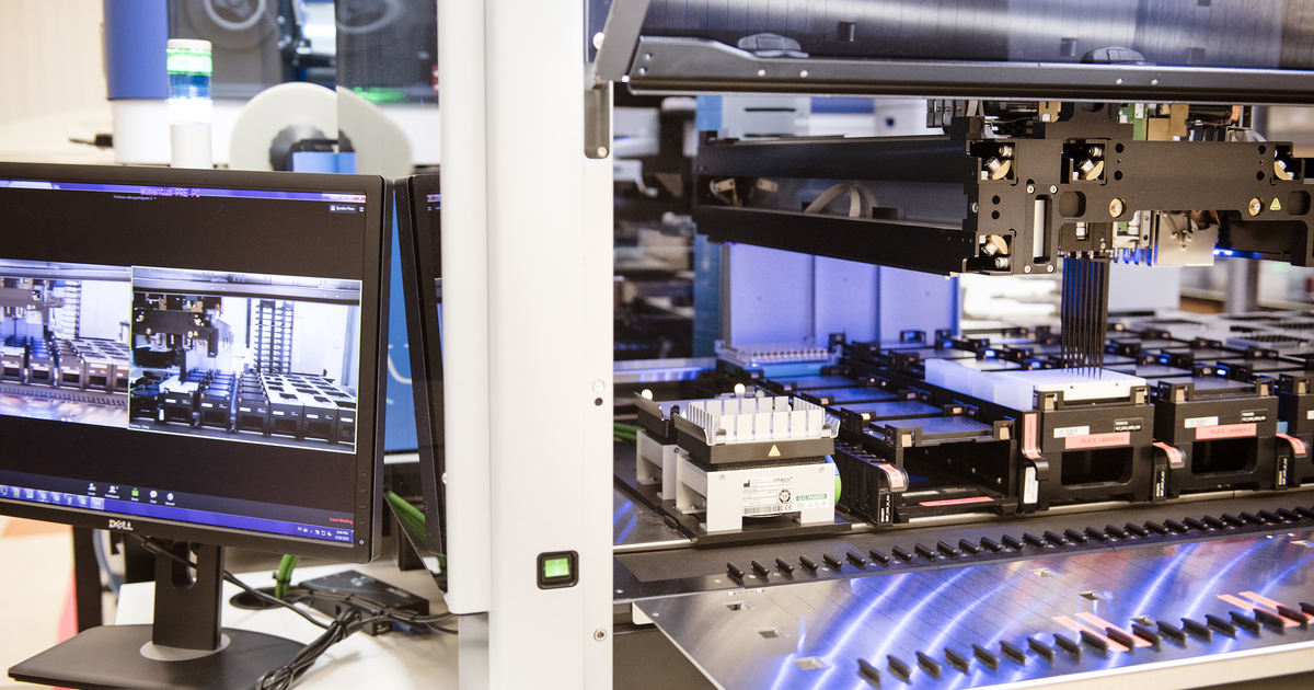 Stanford, Harvard warn of Trump's NIH funding cuts | Modern Healthcare