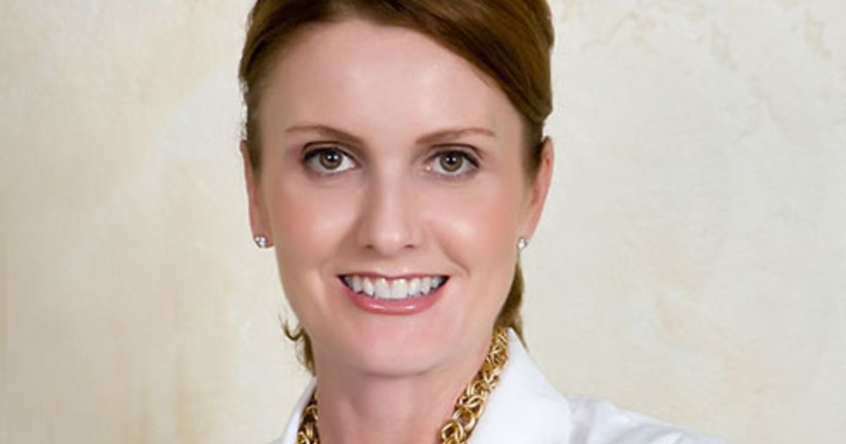 MGMA names Hardwick-Smith doc-executive of the year | Modern Healthcare