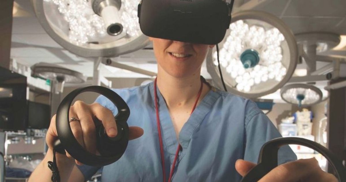 Virtual-reality simulations offer medical residents hands-on practice ...