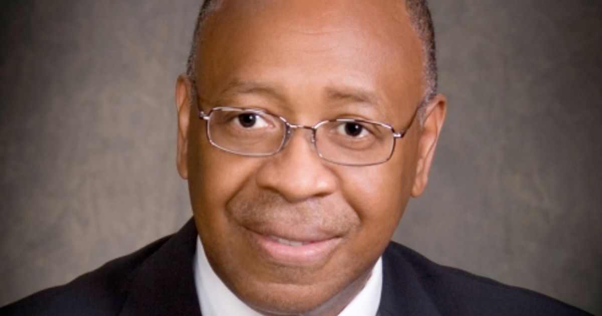 King named executive director of C.S. Mott, Von Voigtlander hospitals ...