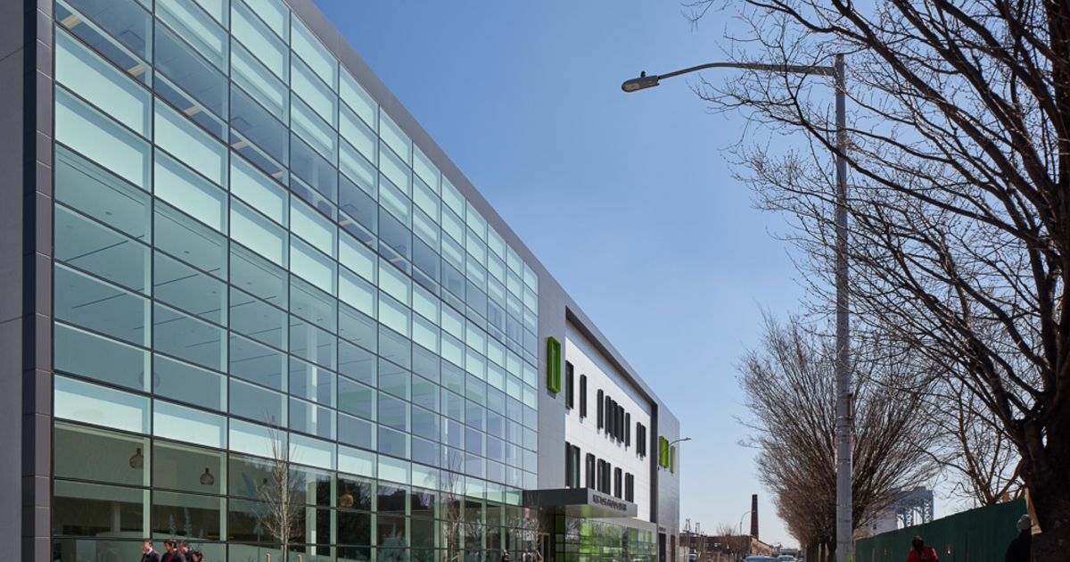 New York's first proton center set to open in July | Modern Healthcare