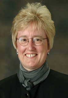 2005 Most Influential Nancy Schlichting | Modern Healthcare